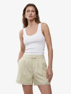 Koton Linen Blend Mid Rise Pocket Detail Shorts With Lace Trim - Green