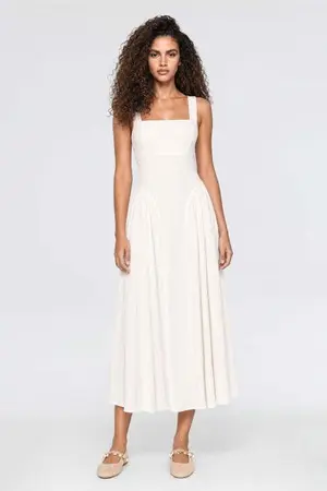 MONLICIA Mel Square Neck Pleated Viscose Midi Dress