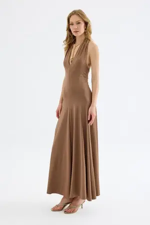 MONLICIA Isolde Halter Deep V Maxi Dress