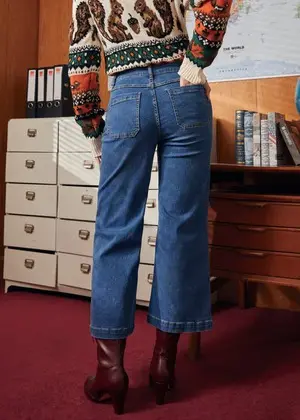 MODCLOTH Boardwalk Beauty Wide Leg Crop Jeans