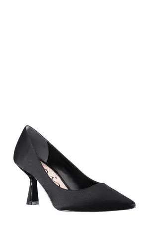 Nina Nureen Pump - Black