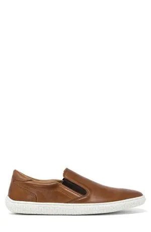 PILOTI Slipstream Leather Slip On Sneaker