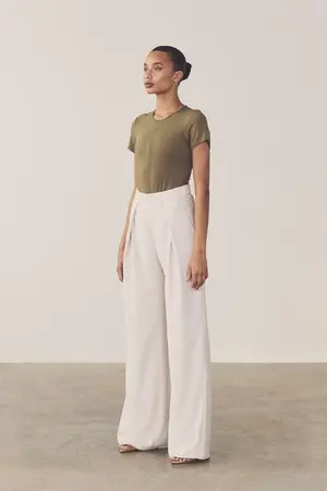 ARTEMIS DICIERO Gigi Tee - Olive
