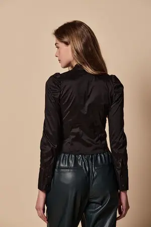 The Shirt By Rochelle Behrens The Giovanna Shirt