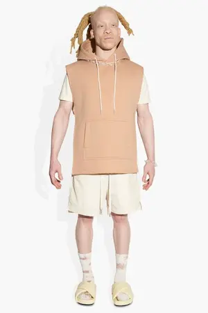 THE CELECT Reserve Vest - Tan