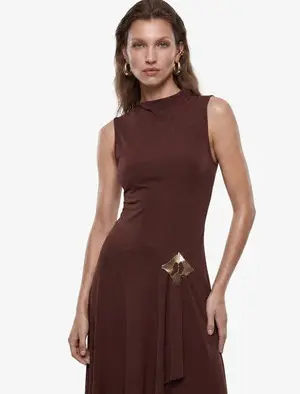 Koton Sleeveless High Neck Draped Midi Dress With Accessory Detail