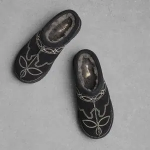 UGG Tasman Western Slipper - Black
