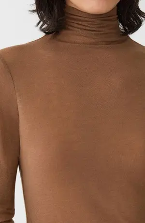Lafayette 148 New York Fitted Funnel Neck Sweater