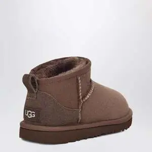 UGG Classic Ultra Mini Boots In Burnt Cedar - Brown