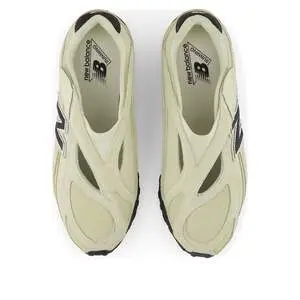 NEW BALANCE 204v 'pistachio Butter