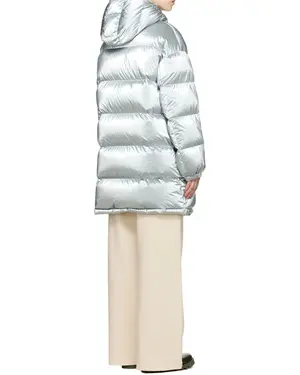Moncler Buttoned Long-sleeved Coat