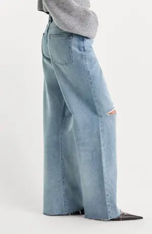 Good American Low Slung Ripped Wide Leg Baggy Jeans