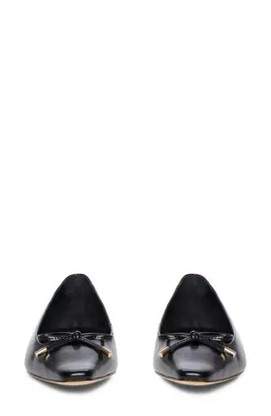 Paige Wiley Flat