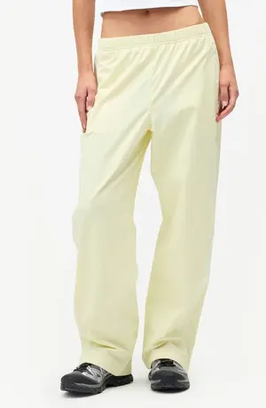 HALFDAYS Irene Performance Pants - Chardonnay