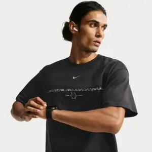 Nike Short-sleeve T-shirt - Black