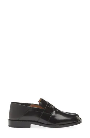 MAISON MARGIELA Tabi Babouche Leather Loafer