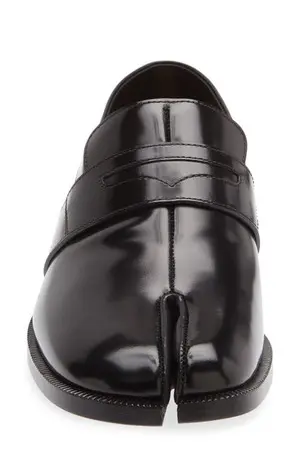MAISON MARGIELA Tabi Babouche Leather Loafer