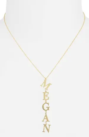 THE SIS KISS Custom Vertical Name Pendant Necklace