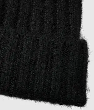 Karl Lagerfeld Ikon Pin Beanie