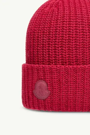 Moncler Logo Patch Knitted Beanie