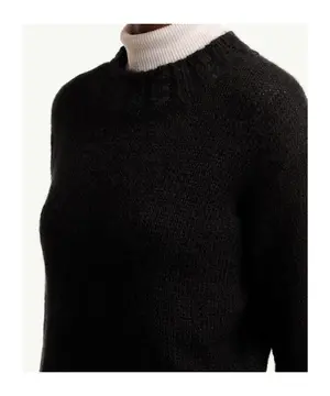 Moncler Logo Patch Crewneck Knitted Jumper
