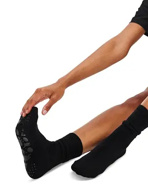 Free People Total Buti Pilates Crew Socks - Black