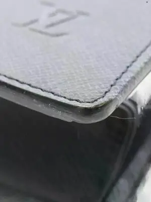 LOUIS VUITTON 2010 Taiga Rosan Briefcase