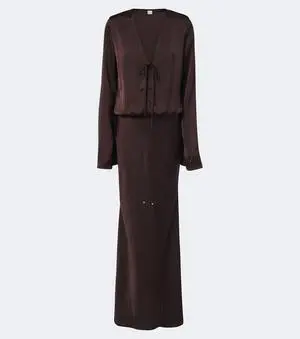 BANANHOT Nema Satin Maxi Dress