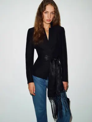 REFORMATION Kylie Blazer - Black