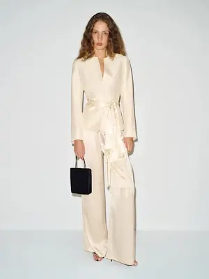 REFORMATION Kylie Blazer - Ivory