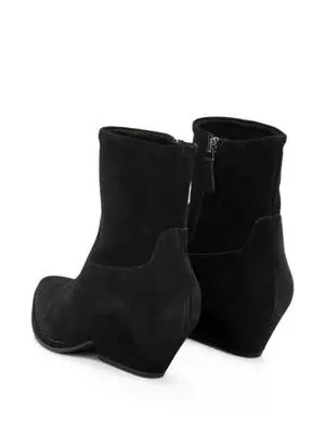 DEL CARLO Suede Pointed-toe Ankle Boots - Black