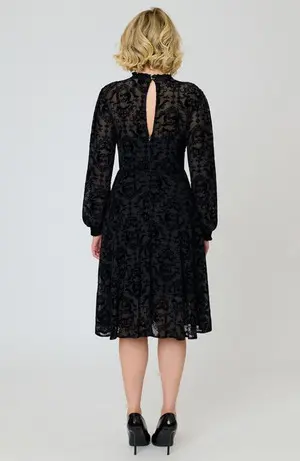 Unique Vintage 1970s Leota Swing Dress