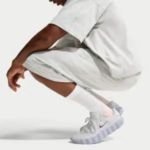Nike Mind 002 Pregame Shoes