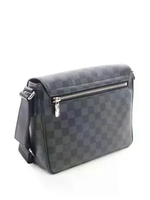 LOUIS VUITTON 2021 Pm District Messenger Bag