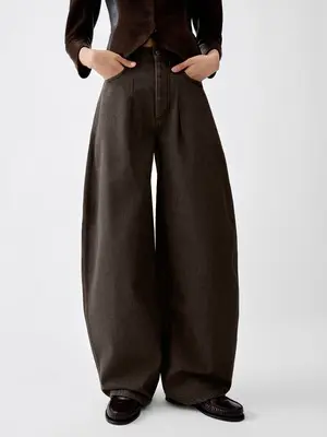 Jacquemus Ovalo High-rise Barrel-leg Jeans