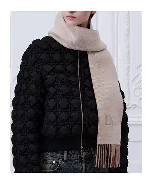 Dior Essence Scarf