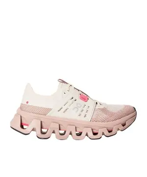On Gradient Mesh Running Shoes - Pink