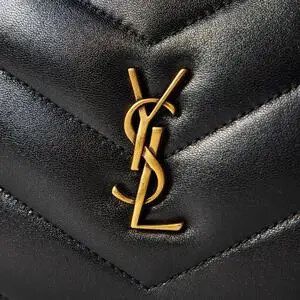 Saint Laurent Versatile Crossbody Bag
