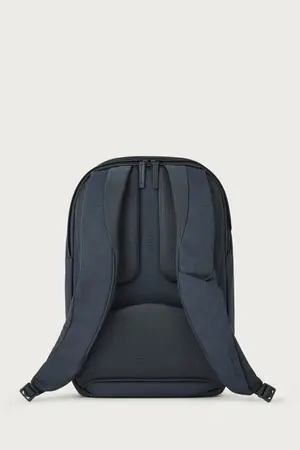 TROUBADOUR Apex Slim Backpack - Basalt