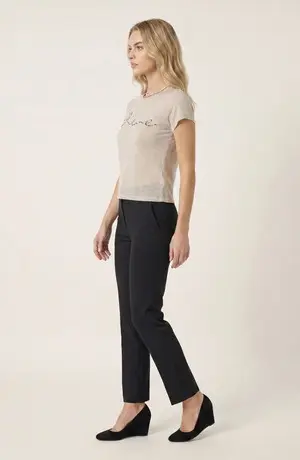 MODENAIRE Short Sleeve Beaded Script Tee - Gray