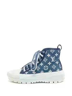 LOUIS VUITTON Squad Monogram Denim Sneakers - Blue