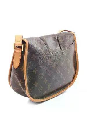 LOUIS VUITTON 2011 Pm Menilmontant Monogram Shoulder Bag