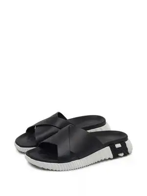 Hermès Infra Criss-cross Flat Sandals - Black