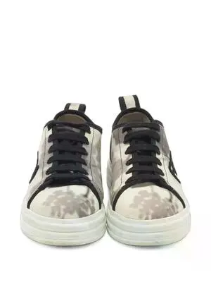 Fendi Rise Lace-up Sneakers