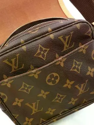 LOUIS VUITTON 2006 Bosforo Monogram Belt Bag