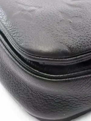 LOUIS VUITTON 2018 Metis Mm Monogram Empreinte Leather Shoulder Bag - Black