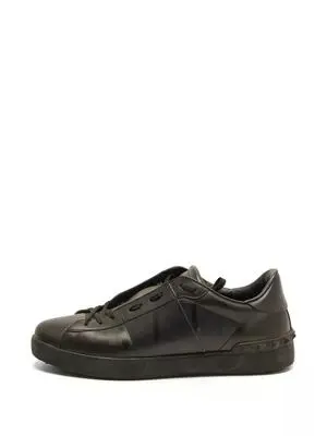 Valentino Garavani Round Toe Oxfords
