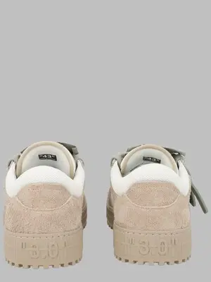 Off-White Sneaker "3.0 Off Court