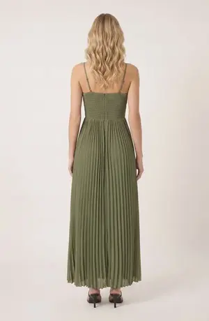 MODENAIRE Pleated Bustier Maxi Dress With Adjustable Straps And Smocked Back