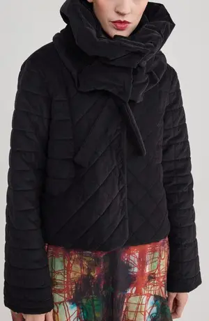 LUUKAA Violette Quilted Velvet Scarf